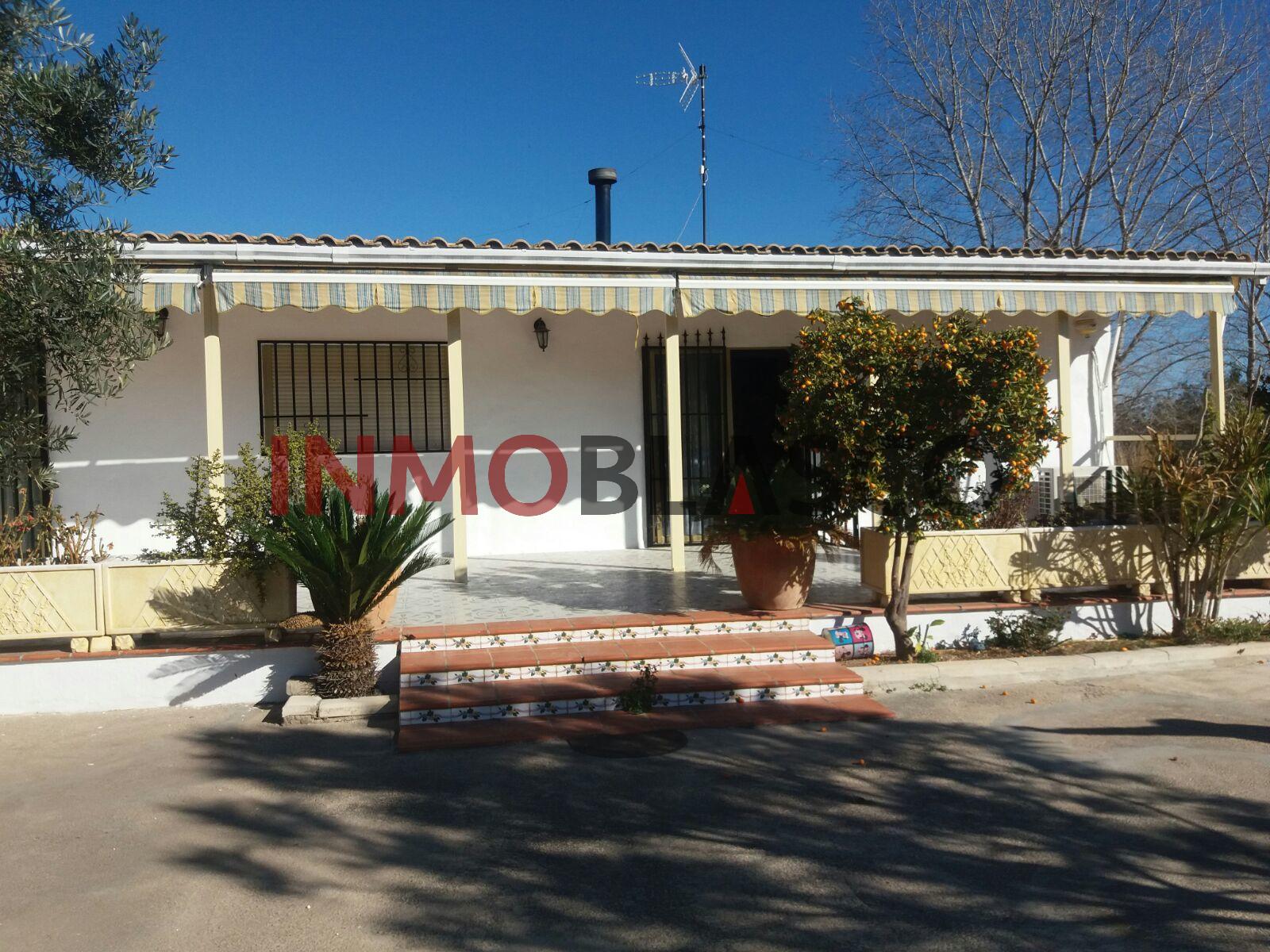 Casa de campo con terreno en Favara - Venta de Casa de campo en Favara